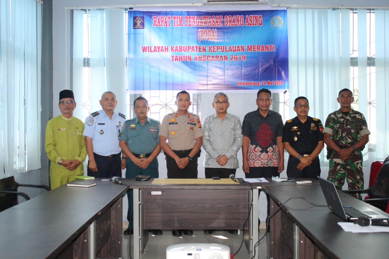 Imigrasi Kelas II TPI Selatpanjang Gelar Rapat Tim Pengawasan Orang Asing