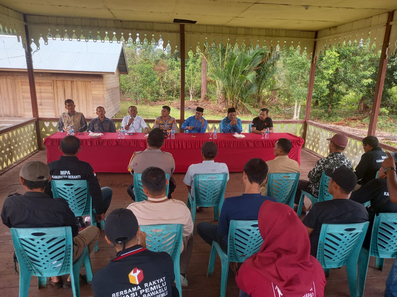 Jumat Curhat, Polsek Jajaran Polres Meranti Ajak Masyarakat Bersama Menjaga Kondusif Daerah