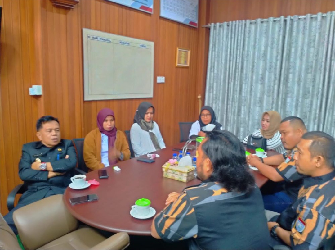 Wabup Terima Kunjungan Silaturahmi PEKAT-IB Meranti