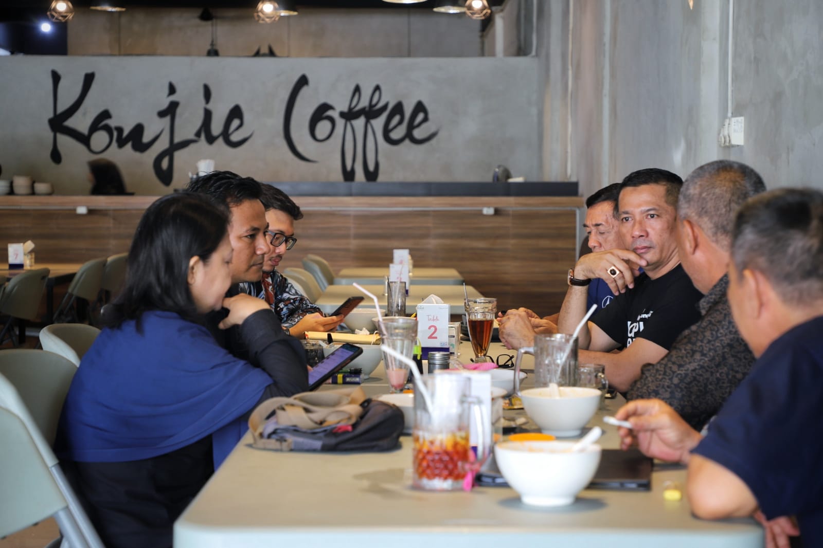 Bupati Adil Silaturahmi Bersama Sultan Siak XIII dan Kerabat